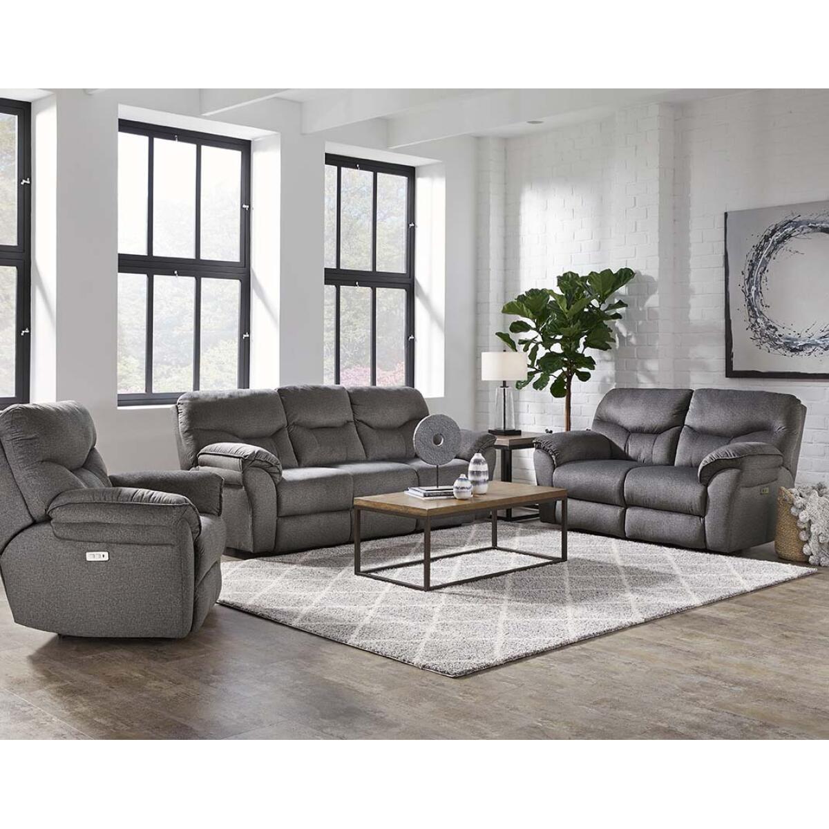 Power Play Double Reclining Loveseat W/ Console & Hidden Cupholders ...